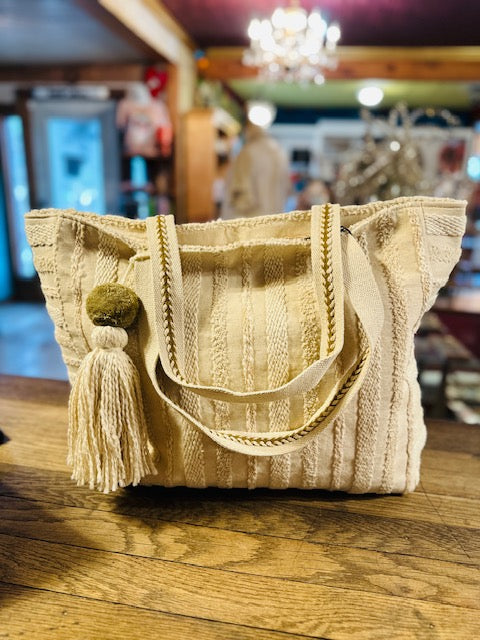 Breezy Tote – River Ruby Boutique