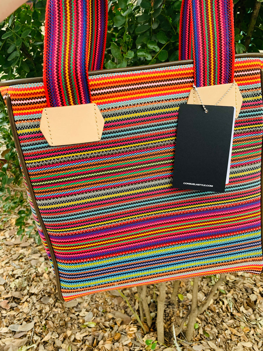 Classic Tote Ale – River Ruby Boutique