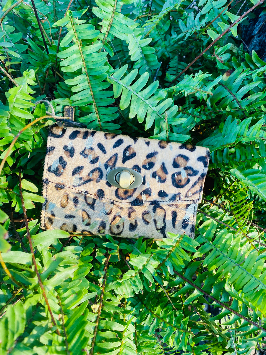 Tweak Leopard Wallet – River Ruby Boutique