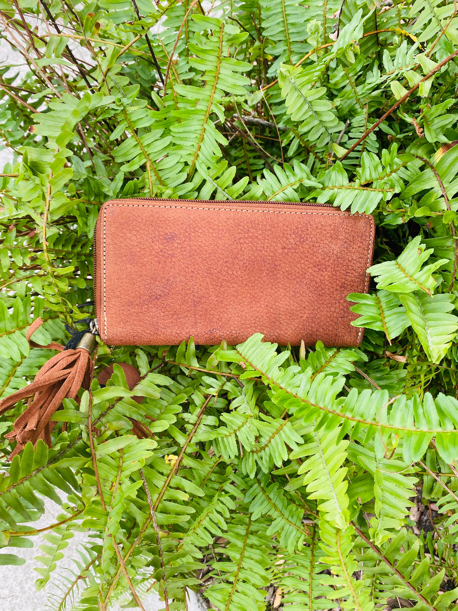 Swan Wallet – River Ruby Boutique
